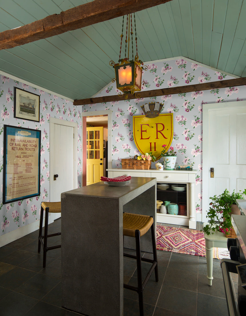 Madcap Cottage Wallpaper